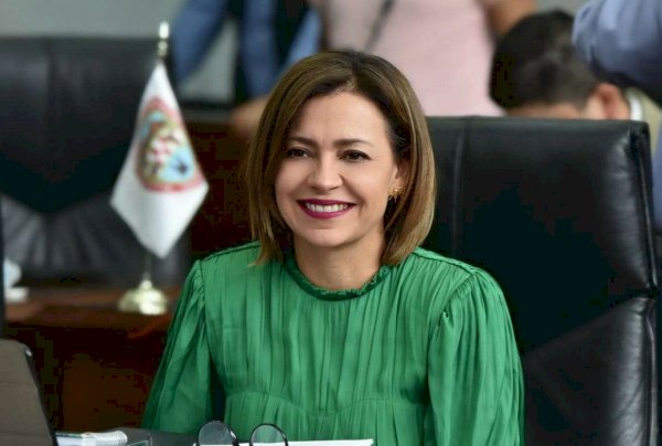 Morena desaparece fondos y roba a adultos mayores: Isela Martínez | La ...