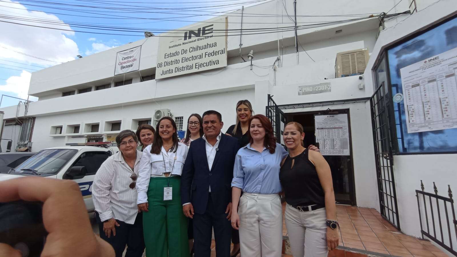Retrasan entrega de la acta de mayoría a Alex Domínguez | La Opción de ... Retrasan entrega de la acta de mayoría a Alex Domínguez | La Opción de ...