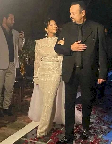 Filtran fotos de Ángela Aguilar y Christian Nodal en su boda en México ...